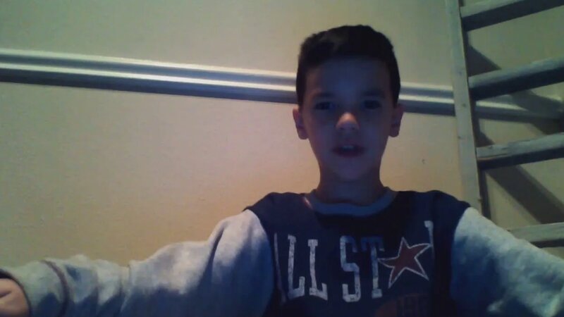 me farting and showing my feet funny feet licking smelling challenge ...