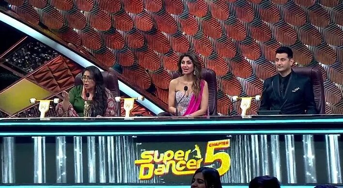 Видео Super Dancer S05 E02 20th July 2025 Hindi 720p WEB-DL x264 ...