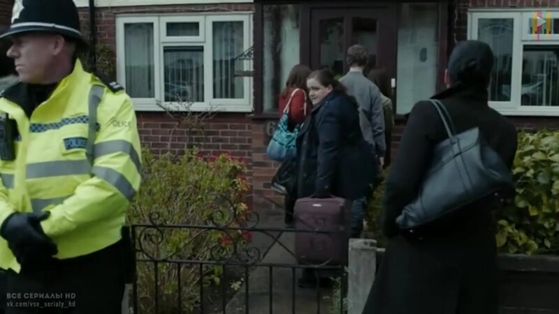 В Темноте (2017) МИНИ-Сериал (480p) — Видео от Netflix | Сериалы ...