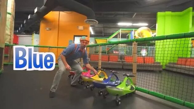 Blippi and Layla Jump in a Ball Pit! 3 Hours of Indoor Playground ...