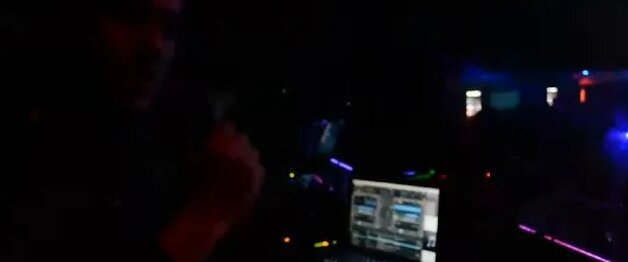 Carlos Shaw - I Feel Love (Live) - Смотреть онлайн в поиске Яндекса по ...