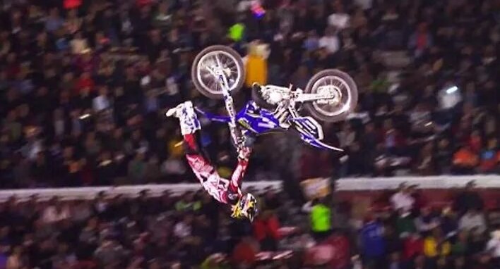 Best Freestyle Motocross Tricks from Red Bull X-Fighters Mexico 2015 ...