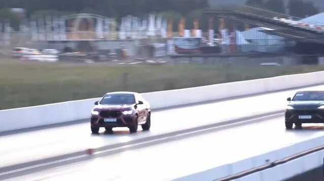 Lamborghini Urus против BMW X6 M Ramon Performance - Смотреть онлайн в ...