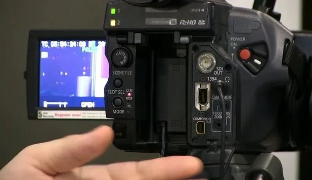 Подключение видеокамеры Panasonic Ag174 к ноутбуку MacBook Pro через ...