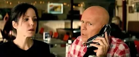 Скачать (Смотреть онлайн) бесплатно фильм РЭД 2/Red 2 (2013) - Смотреть ...