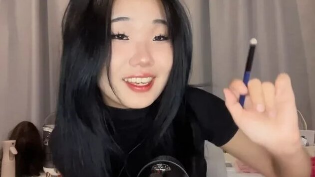 АСМР макияж для к-поп айдола ° ꒱ asmr kpop idol make up - Смотреть ...