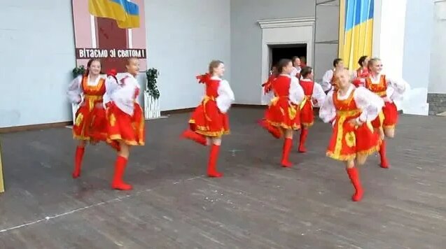 Русский народный танец Калинка.Russian folk dance Kalinka. - Смотреть онлайн в поиске Яндекса по ...