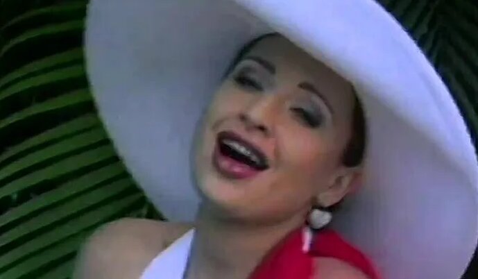 Видео Алиса Мон - Алмаз (Official Video, 1997) @Meloman-HIT | OK.RU ...
