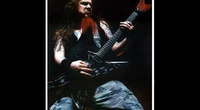 Dimebag Darrell vs. Synyster Gates: Walk Solo - Смотреть онлайн в ...