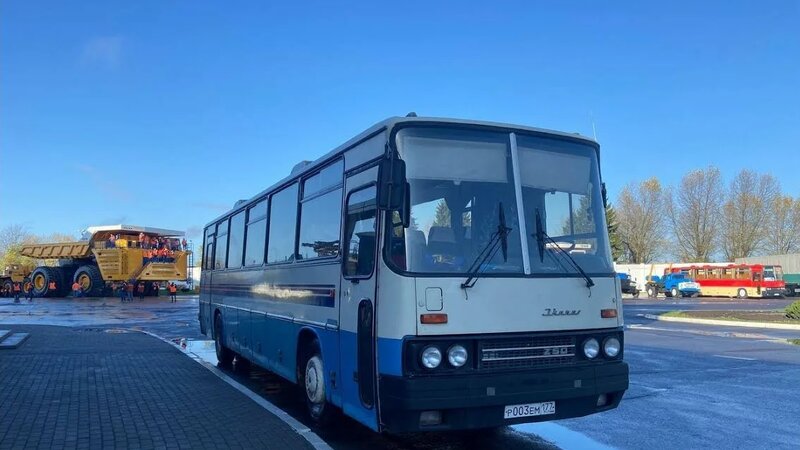 На Ikarus по заводу БелАЗ - Смотреть онлайн в поиске Яндекса по Видео