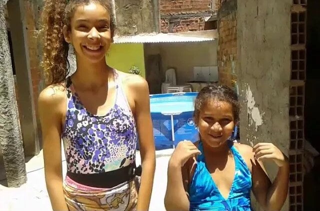 Desafio da piscina fale qualquer coisa+primeiro vídeo de 2018!