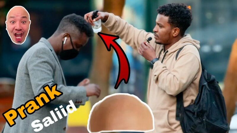 Prank Saliida Timaha Bixiso | very funny public prank | kamera şakası ...