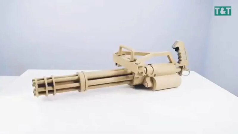 Top 10 моделей Оружия из картона и бумаги!!! Top 10 DIY Cardboard ...