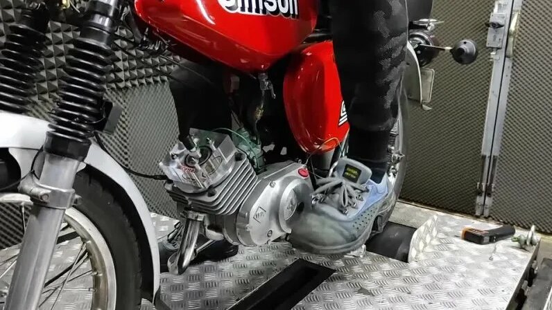 Transparent cylinder head simson tuning clear engine polska.mp4 ...