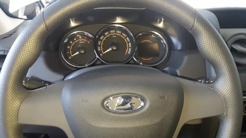 Новая LADA Largus Universal 2024. Внешний вид, интерьер, цена — Видео ...