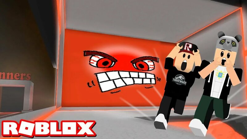 Kim Daha Hızlı Kaçıyor? Kırmızı Duvar Peşimizde! - Panda ile Roblox Be ...