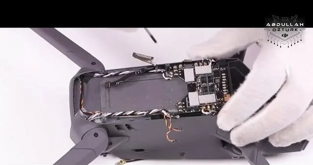 Dji Mavic 3 Disassembly - Смотреть онлайн в поиске Яндекса по Видео