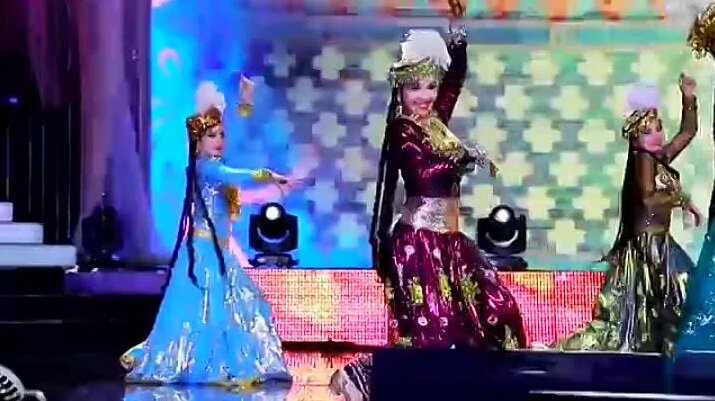 Видео Lazgi Hulkar Abdullayeva_Лазги Хулкар Абдуллаева Koncert ...