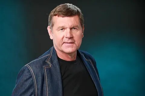 Певец Александра Новикова: биография, творчество, интересные факты ...