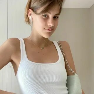 Alina Carboni (@alinacarboni) * Instagram-Fotos und -Videos - EroFound