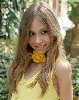 We Are Little Stars Models : We Are Little Stars - Tais (1711 images) NoNude Mod - EroFound